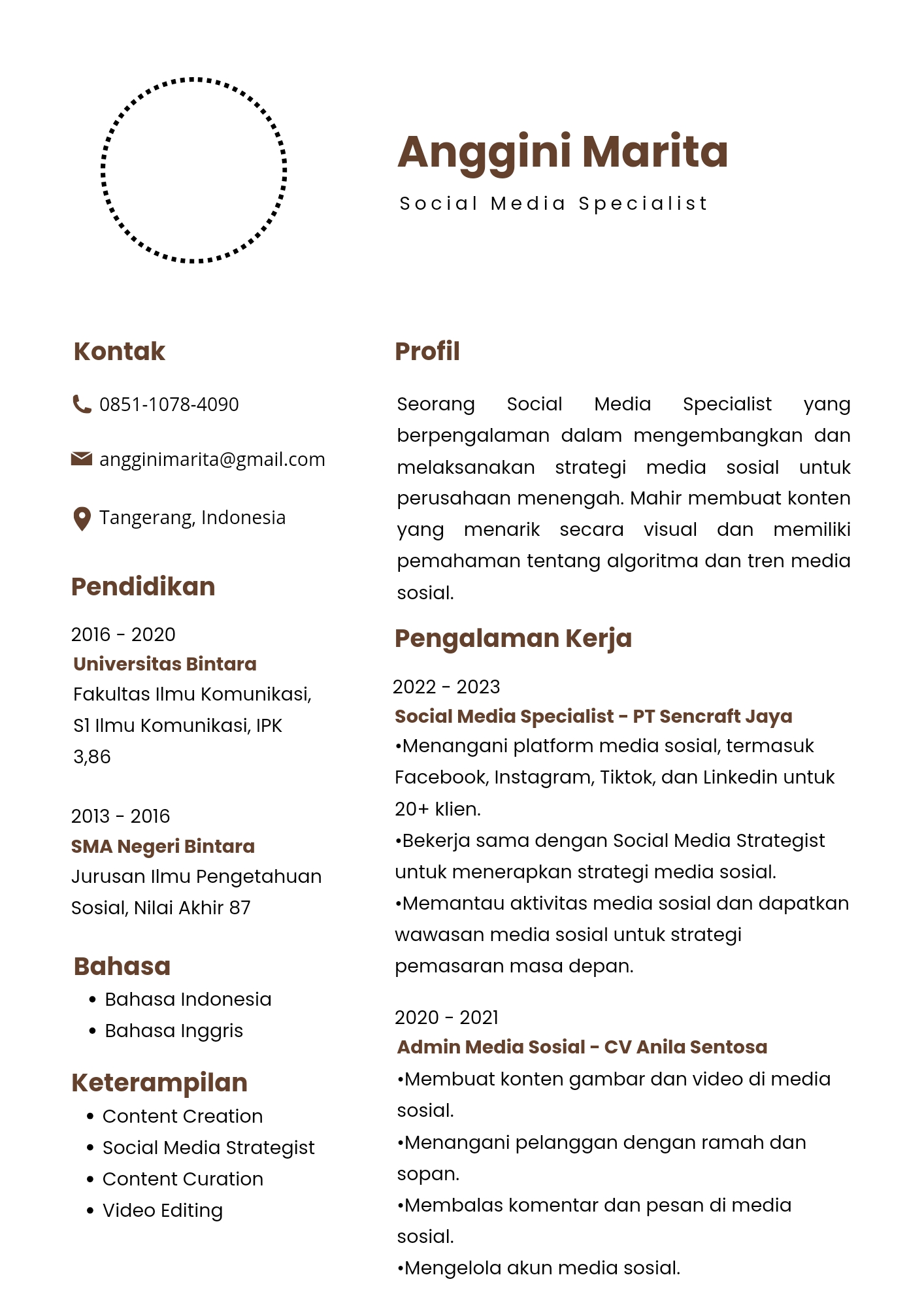 5 Contoh CV Freelance & Cara Menulisnya Untuk Menarik Perhatian Klien
